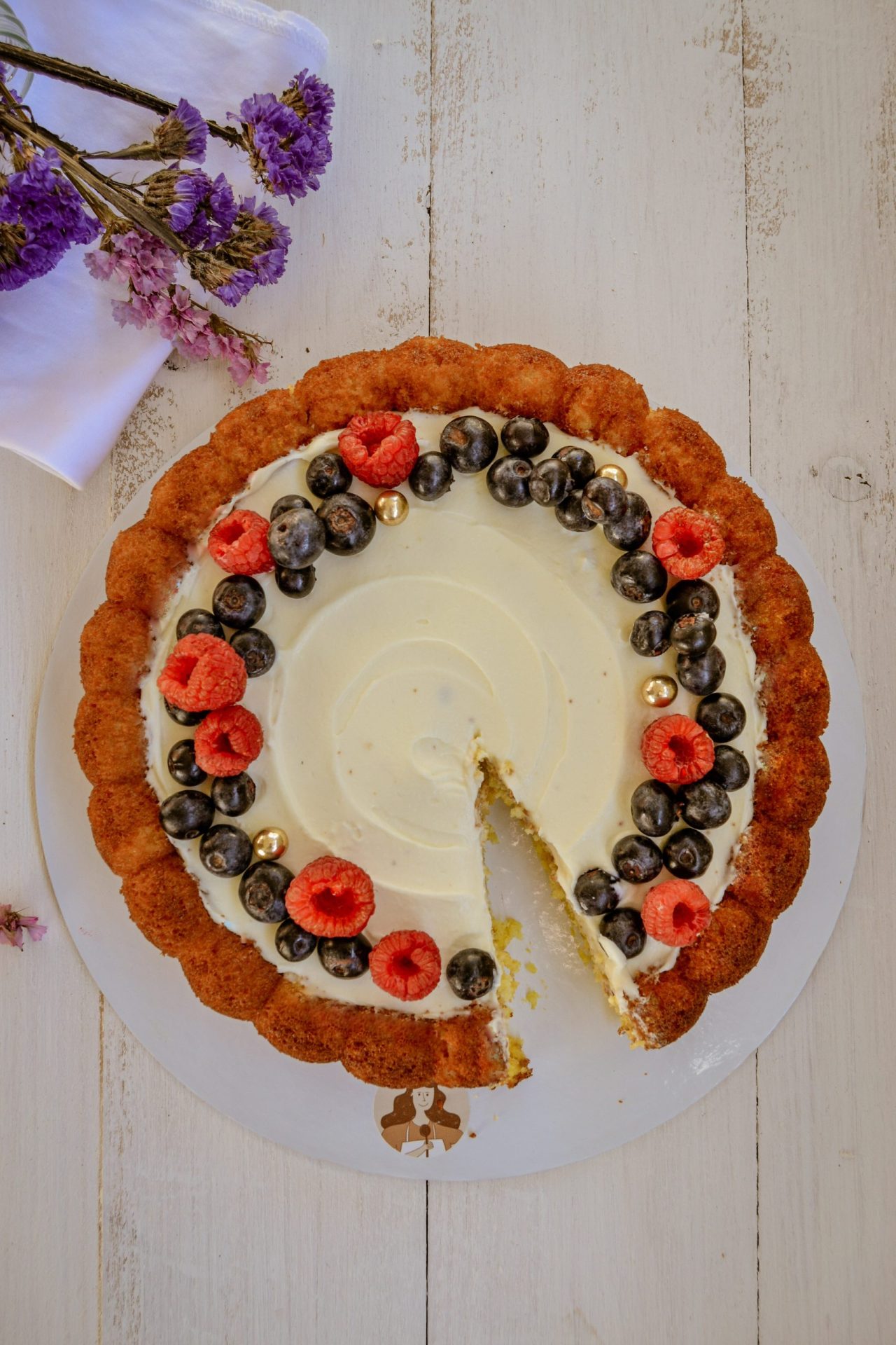 Charlotte Cake - Clara Molho | Cake Design